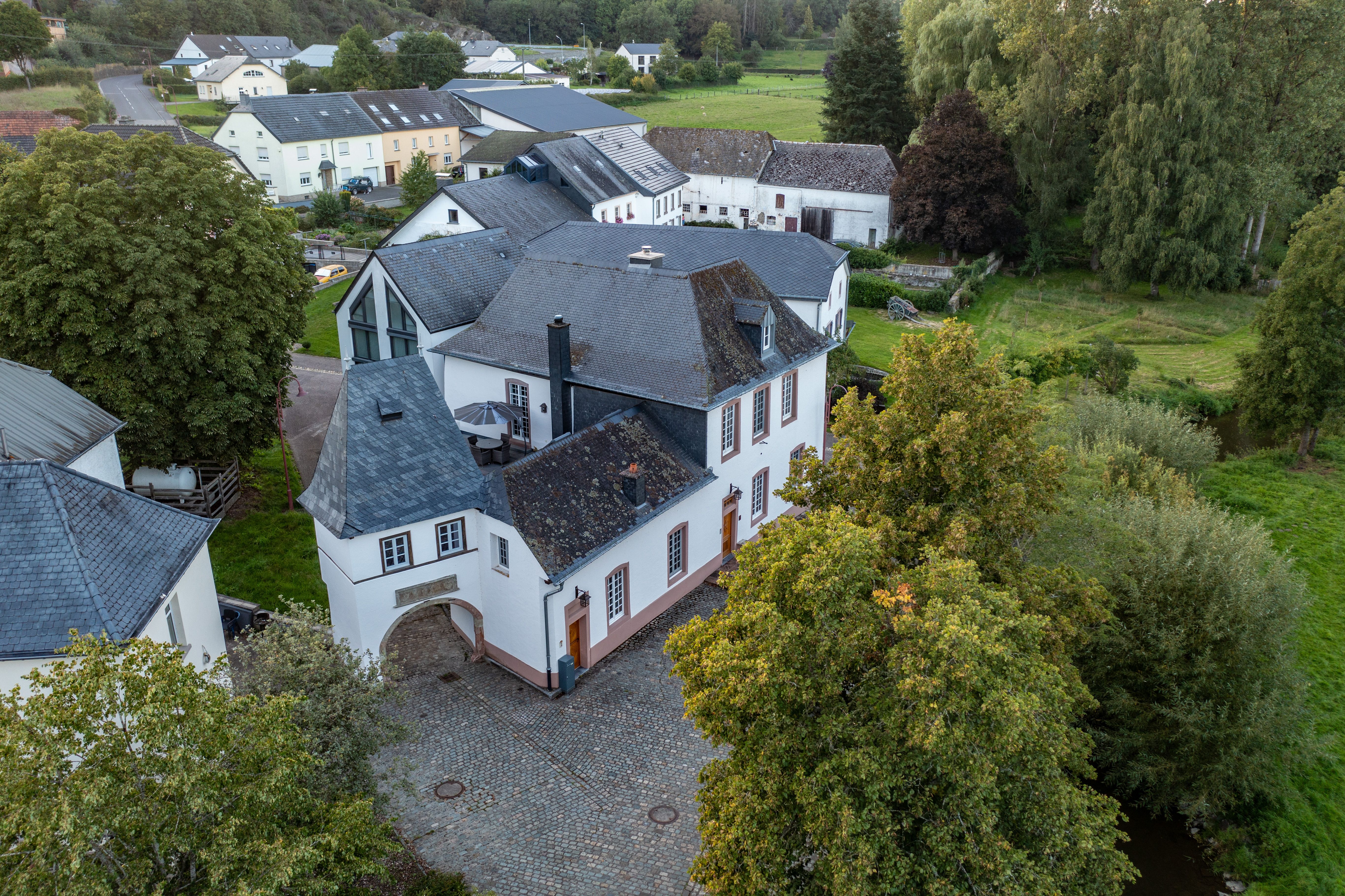 Wëlwerwoltzer Schlass – Ancien Château - Visit Eislek